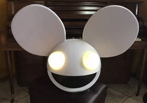 Inside Deadmau5 Helmet