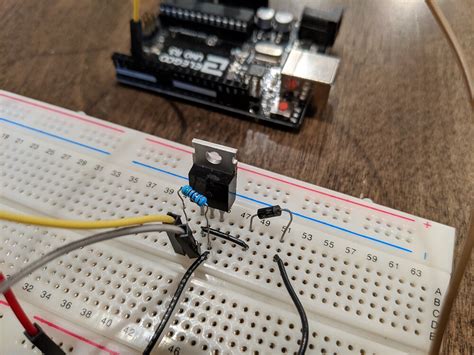 How To Power Motor And Arduino With Single Power Source Motors Mechanics Power And Cnc