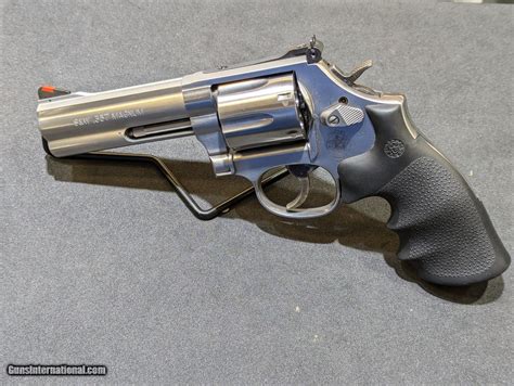 Smith And Wesson 686 8 357 Mag