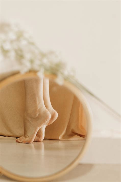 Rachel Reynolds Feet Photos Download The Best Free Rachel Reynolds