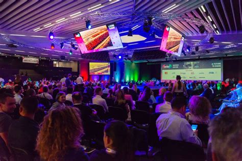 В София стартира лятното издание на Webit твоят Бизнес списание за предприемчивите българи