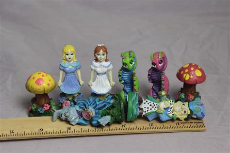 Alice In Wonderland Chess Set Unique 1814896484