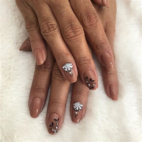 Beijos da vick Unhas nude inspirações lindas e fáceis de fazer