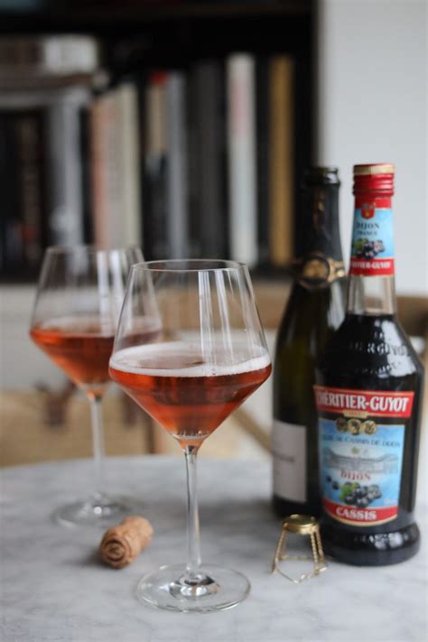 Kir Royale Cocktail Le Chefs Wife