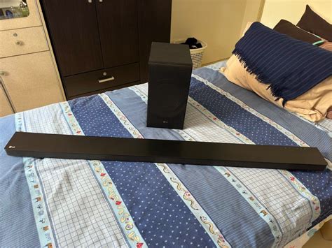 Lg Sj Soundbar With Wireless Subwoofer Audio Soundbars Speakers Amplifiers On Carousell