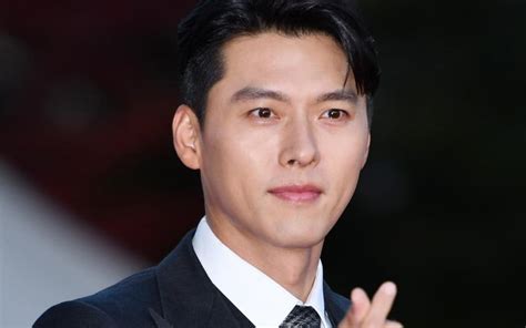 Hyun Bin Returns To South Korea And Is By Son Ye Jin And His Sons Side