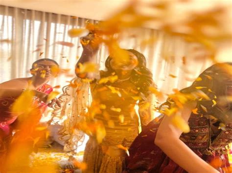 Alia Bhatt Having Fun At Her Friend Pre Wedding Function See Her Simple