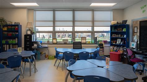 Fort Wright Elementary Emboss Design