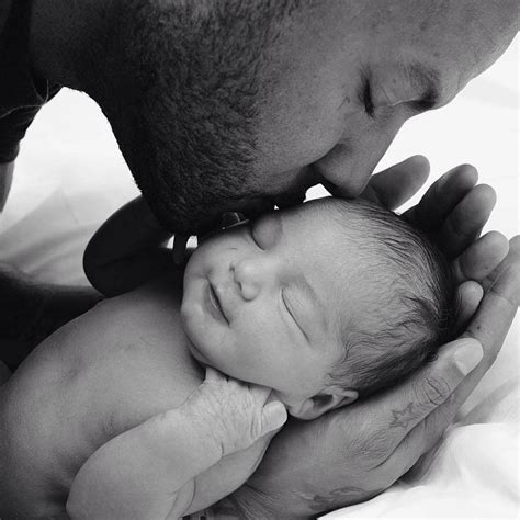 Booba dévoile une photo de sa fille Luna sur Instagram Infos fr