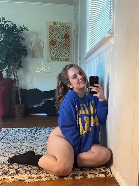 Curvy Girl Next Door Loves To Tease R Teasing