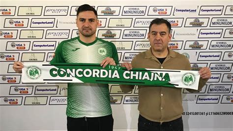 Paul Batin și câte un jucător de la rivalele U Cluj și FC