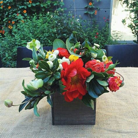 Glasswing Floral Square Vase Centerpiece