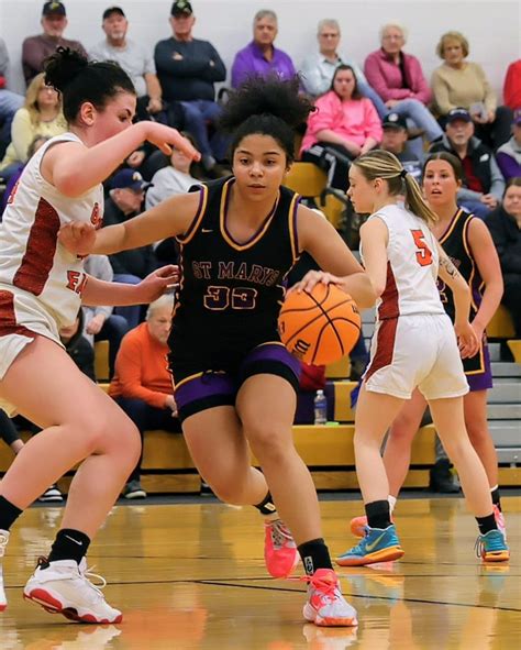 Lady Devils Are Stung By The Lady Jackets The Argus