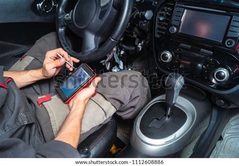 120 Obd2 Scanner Images Stock Photos Vectors Shutterstock