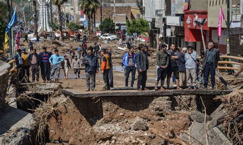 آغاز پرداخت تسهیلات بلاعوض در منطقه پل‌دختر واحد‌های مسکونی استان‌های سیل زده ۱۰۰ درصد آسیب دید