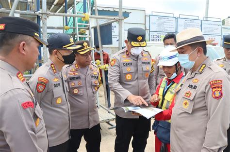 Wakapolda Kaltim Dan Kapolres PPU Cek Kesiapan Upacara HUT Kemerdekaan