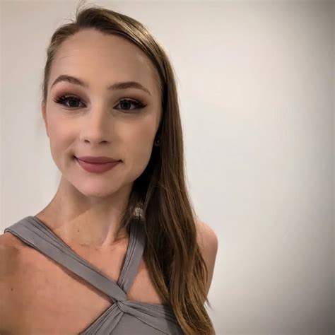 Claire Mcallister Clairemcal • Threads Say More Claire Mcallister Clairemcal • Threads Say More