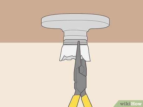 How To Remove A Broken Light Bulb 6 Ways