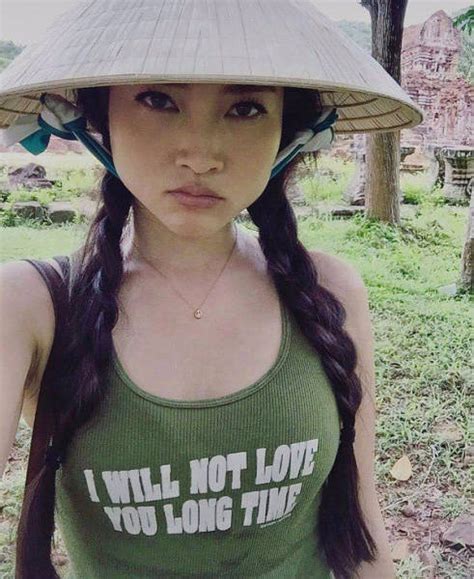 Вьетнамская девушка Люблю юмор с запахом напалма по утрам Пикабу