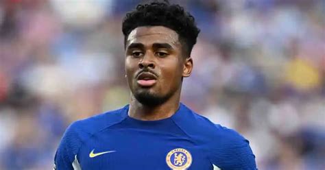 Chelsea Aston Villa Reach Agreement On Ian Maatsen Sale Football