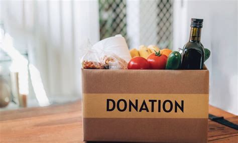 Awqaf Launches Food Kit Distribution Project Whats Goin On Qatar