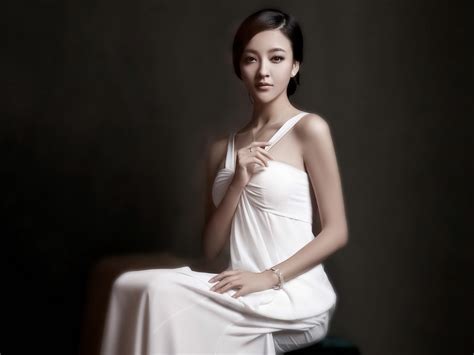 安卓手机青筋妹 刘雨欣高清壁纸免费下载