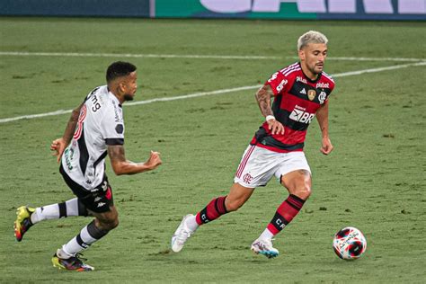 Flamengo X Vasco Onde Assistir Ao Vivo E O Horário Do Jogo De Hoje 20
