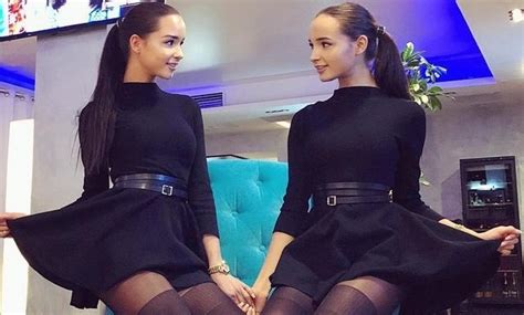 Спокойно не виждаш двойно Те са близначките които подлудиха Русия