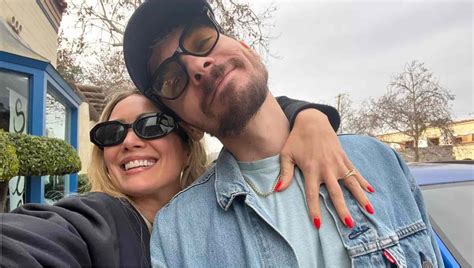 Hilary Duff însărcinată cu al patrulea copil Primele imagini cu