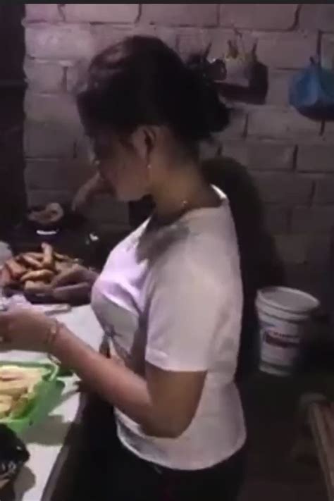 ᴛᴜᴛᴜᴘᴀɴ ᴘᴀɴᴄɪ on Twitter Berhubung lagi libur sesekali bantu mama