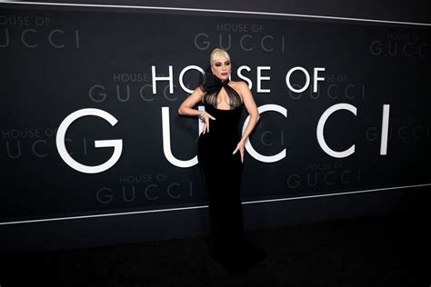 Lady Gaga Flaunts Her Tits At The Premiere Of House Of Gucci 12