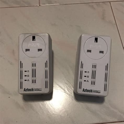 Aztech 500mbps Homeplug Passthrough Computers And Tech Parts And Accessories Networking On Carousell