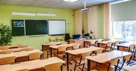 51 закладів освіти готові до навчання в очній формі — Шкарлет Свідомі