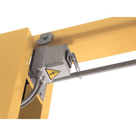 Limit Switch Operated By Bar For 3 Phase Power Supply Supplied