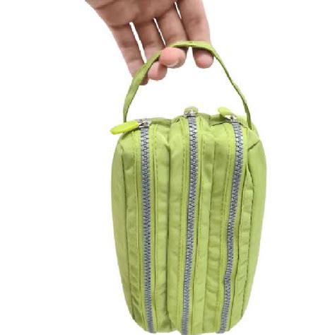 Estojo Triplo Nylon Verde Musgo Daterra Papelaria Pigmeu