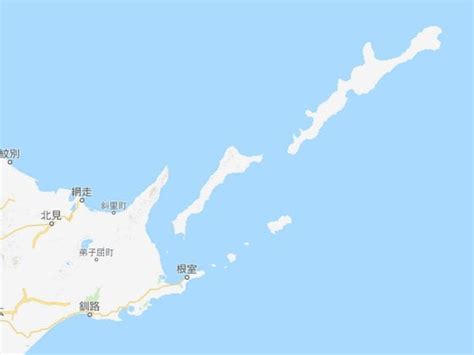安倍首相「異常な戦後を終わらせて平和条約を！」プーチン大統領「じゃあ年末までに無条件で締結な、他の問題は後回しだ」→領土問題には触れず R