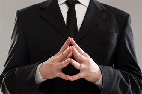 소송에서 사업가 몸통 무료 사진