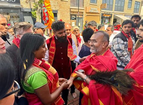 Uma Kumaran Londons First Ever Tamil Member Of Parliament