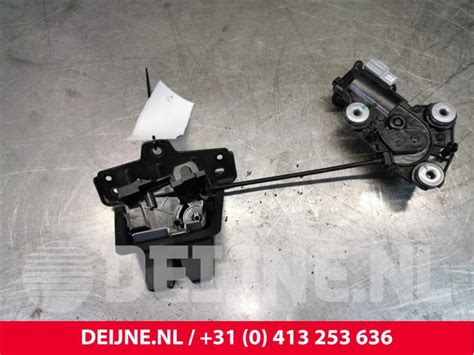 Tailgate Lock Mechanism Volvo XC40 2 0 T4 Geartronic 16V 31349975