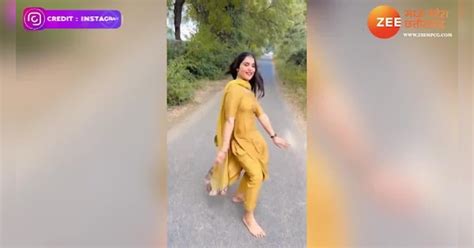 Indian Girl Dhansu Dance Video Hindi Gaane Par Dil Ding Dong Ding Dole