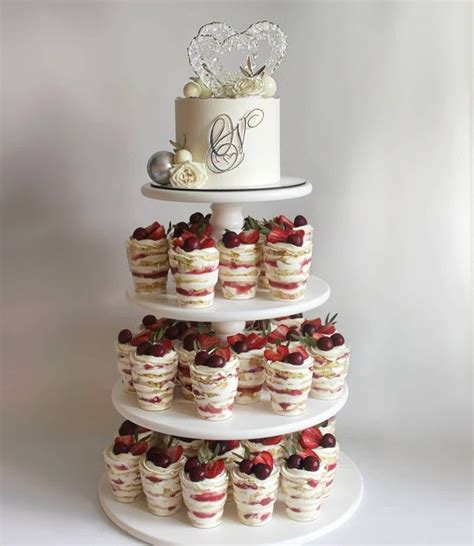 Wedding cake | Wedding desserts, Wedding dessert table, Beautiful ...