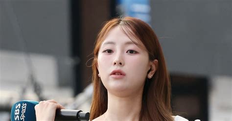 [포토] 신예원 아나 수선화 리허설