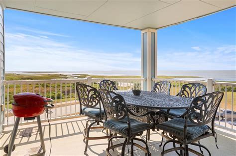27030 Estuary Dr 201 Galveston Tx 77554 Mls 22272577 Coldwell Banker