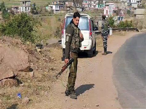 J K Pakistani Intruder Killed At Loc Army Post In Kupwara Army Loses