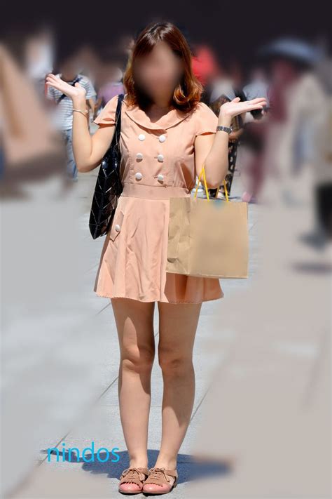 ボード「ミニスカ」のピン