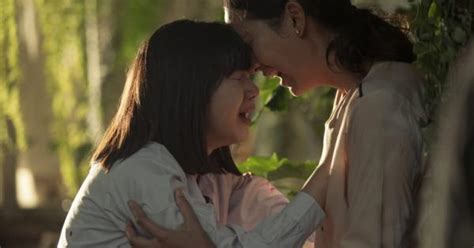 La Chica Nueva Temporada Trailer Oficial Doblado Al Espa Ol Tomatazos