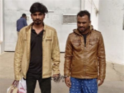 Two Accused Had Arrived In The Car Arrested The Youth Of Dalli And