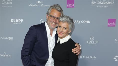 Birgit Schrowange Wurde Mit Ihrem Verlobten Frank Verkuppelt
