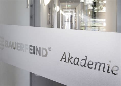 Mit Bauerfeind ganz groß im Geschäft - Viertakt Kommunikation und ...
