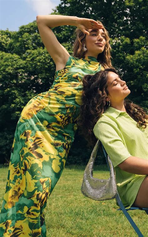 Maxi Dress Made Of Mesh Fabric Yellow Green